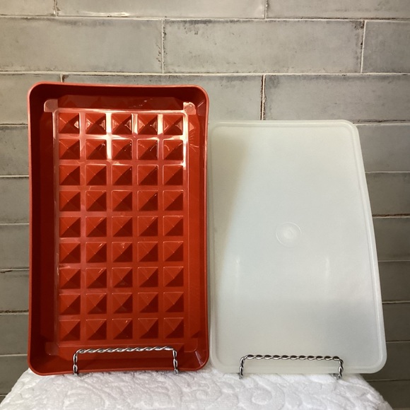 Tupperware | Kitchen | Vintage Tupperware Meat Hot Dog Keeper | Poshmark